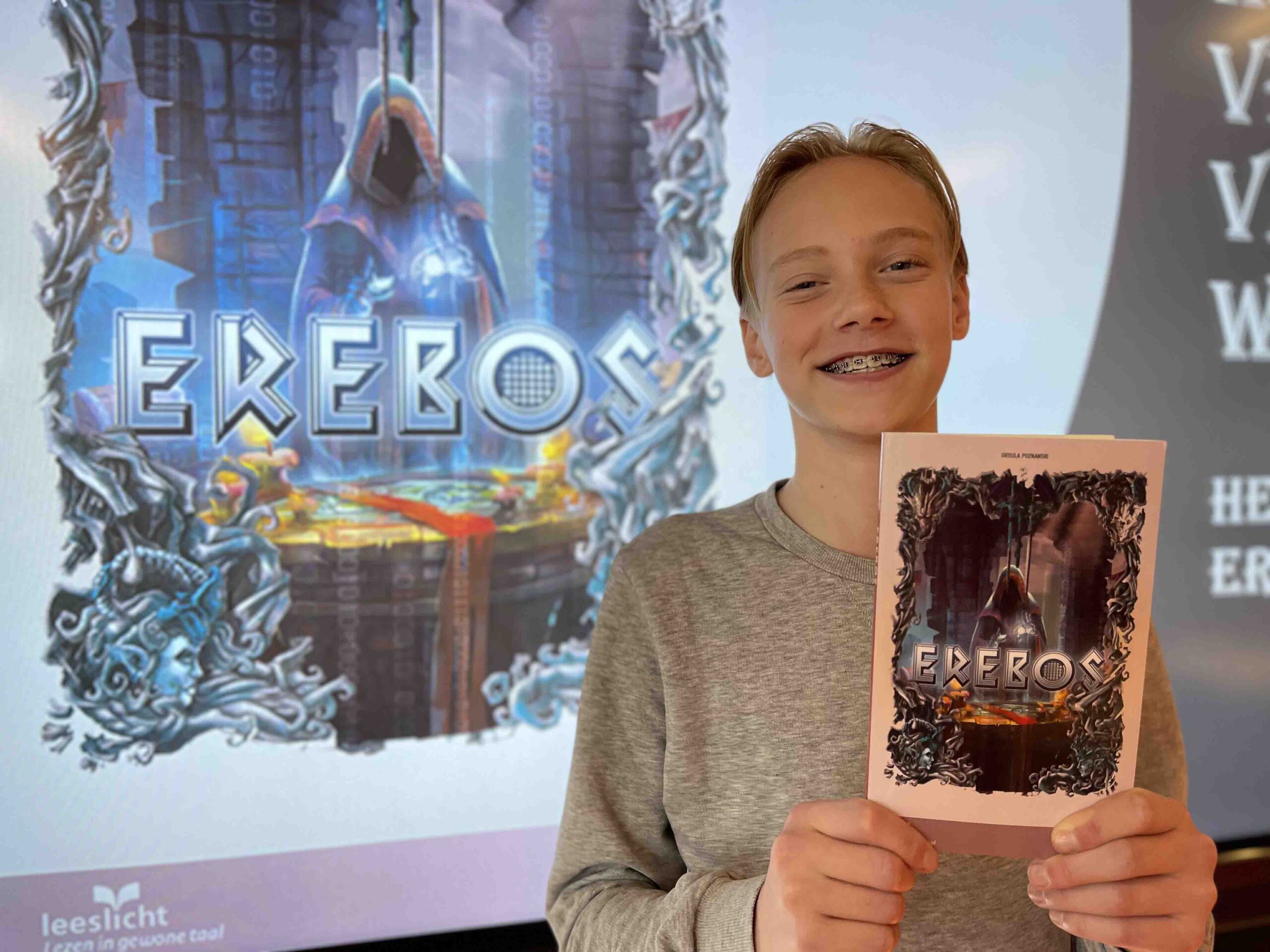 Schrijvers naar Echnaton - echnaton